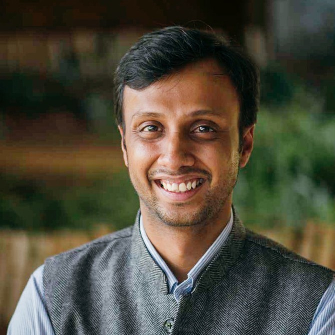 Our Mentors: MBA Admissions Consultants | 50+ Mentors